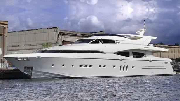 Famare yacht (Posillipo-Rizzardi, 37.2m, 2008)